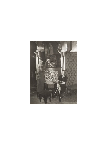 Arthur Rothstein | 548 Artworks at Auction | MutualArt