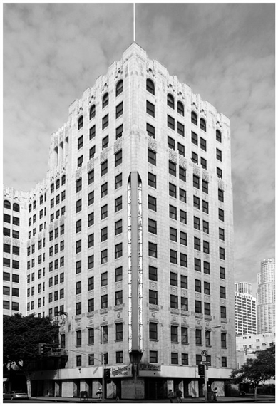 Claud Beelman | 1 Artworks at Auction | MutualArt