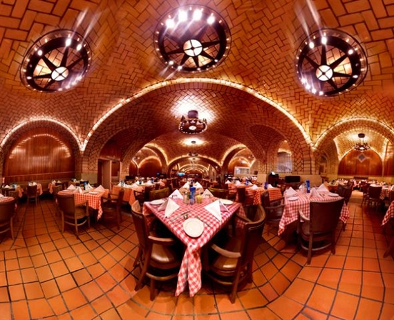 Raïssa Venables | 13 Artworks at Auction | MutualArt