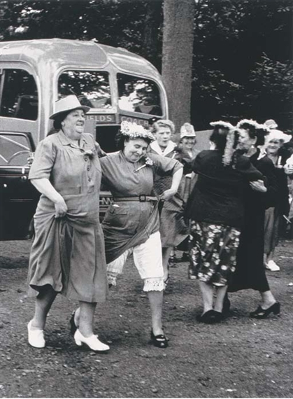 Grace Robertson | 46 Artworks | MutualArt