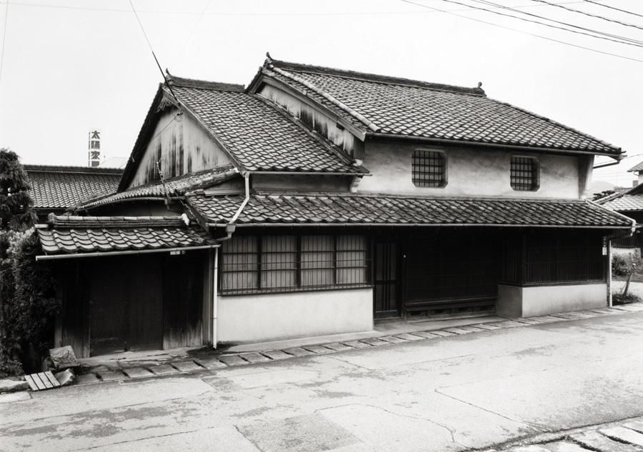 Thomas Struth | UNTITLED (TRADITIONAL JAPANESE HOUSE I, YAMAGUCHI ...
