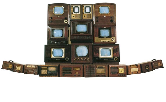 Nam June Paik | BOGIE ET BEUYS HAT | MutualArt