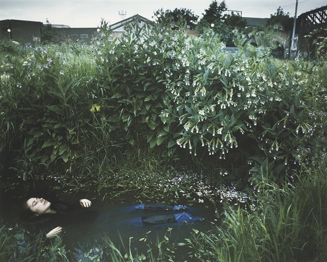 Tom Hunter | The Way Home from 'Life and Death in Hackney', 2000 ...