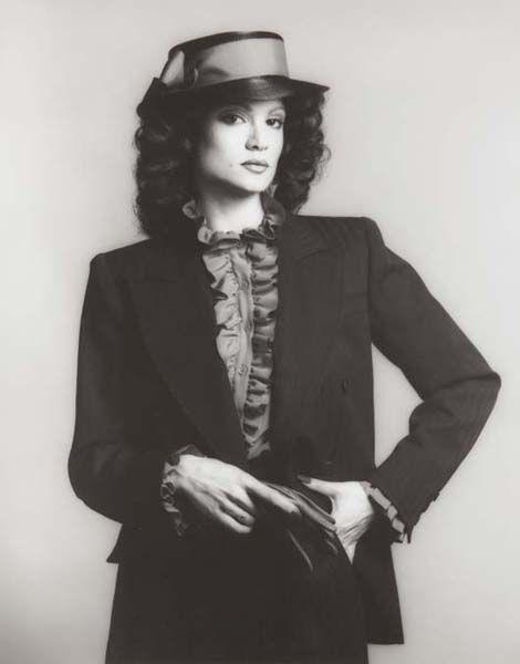 Robert Mapplethorpe | LISA LYON (1982) | MutualArt