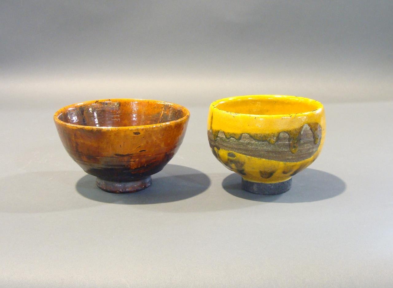 Wayne Ngan | A Wayne Ngan studio art pottery vase | MutualArt