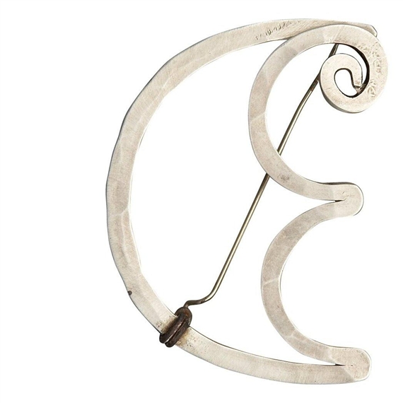 Alexander Calder | C.E. (Pin) (Circa 1957) | MutualArt