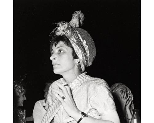 Robert Mapplethorpe | Elizabeth Lascelles, Mustique (1976) | MutualArt