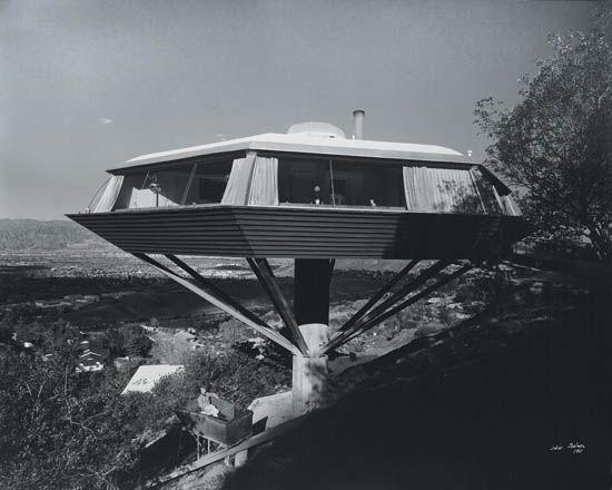 Julius Shulman | John Lautner, Malin Residence ('Chemosphere' House ...