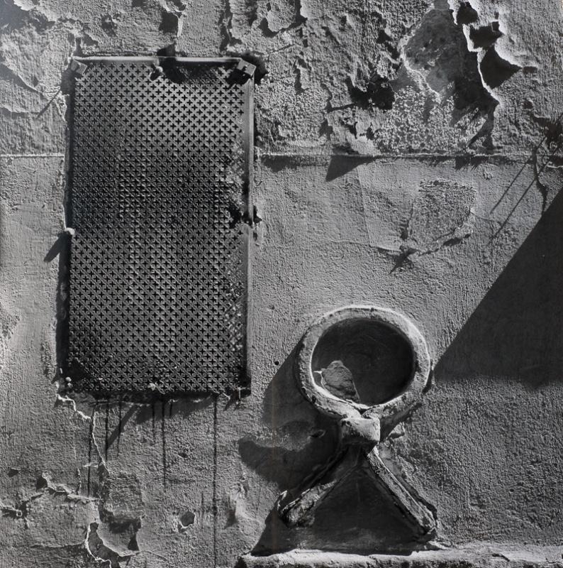 Alfredo Testoni | Muro de Ciudad Vieja (1959) | MutualArt