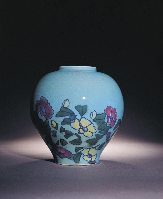 Lin Pao-Jia | Hundred Flowers Blossom (2007) | MutualArt