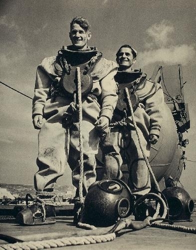 Yakov Rumkin | 12 Artworks | MutualArt