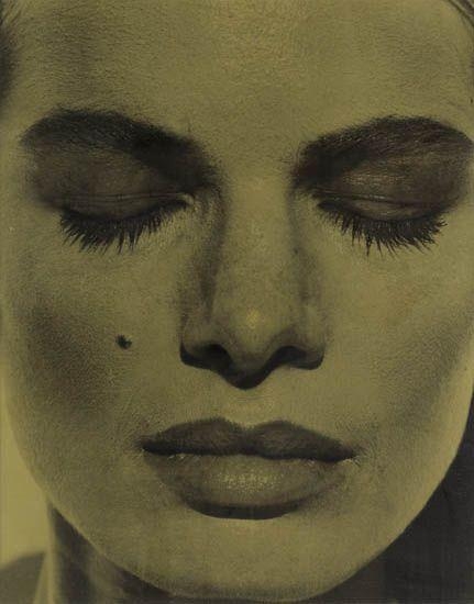 Herb Ritts | IMAN, TORSO HORIZONTAL, ATLANTIC BEACH, NEW YORK (1986 ...