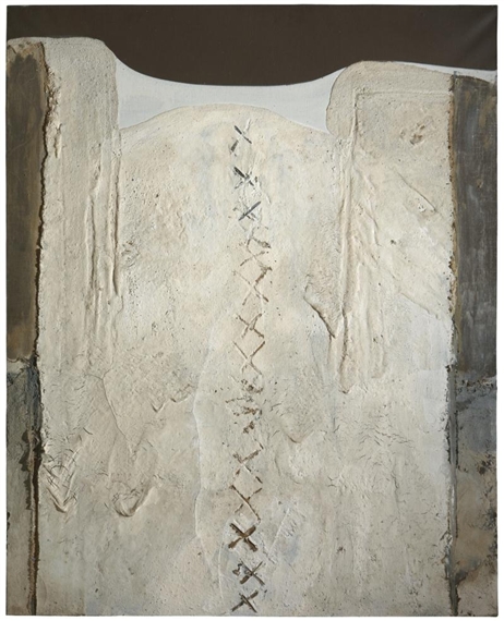 Antoni Tàpies | RELIEVE BLANCO CON CRUCES (1959) | MutualArt