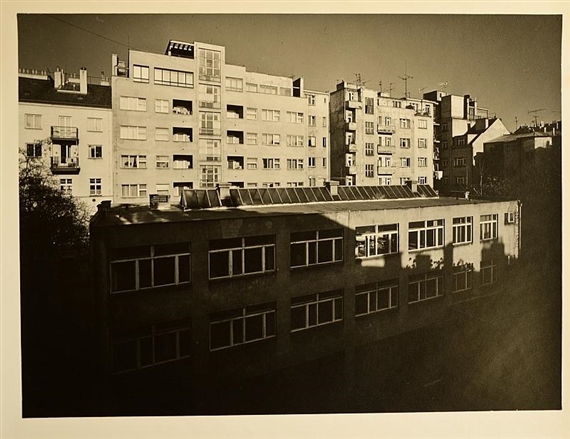 Jan Maly | Jaromír Krejcar: House of private officers´ coop, Prague ...