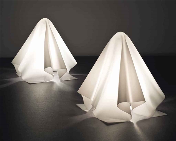Shiro Kuramata | 'LAMP (OBA-Q)', PAIRES DE LAMPES, LE MODÈLE CRÉÉ EN 1972, PREMIÈRE PRODUCTION ...