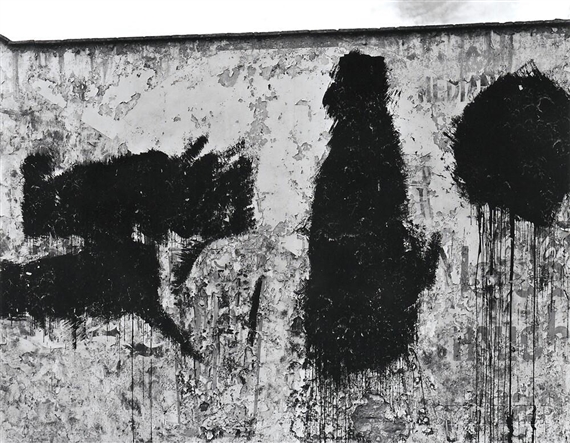 Aaron Siskind | Arizpe 1966 (1980) | MutualArt