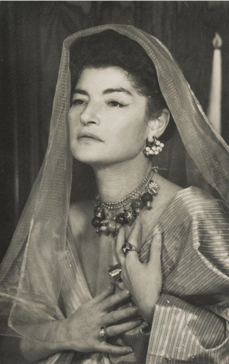 Man Ray | Juliet and friends in papier-maché masks, Hollywood (Circa ...