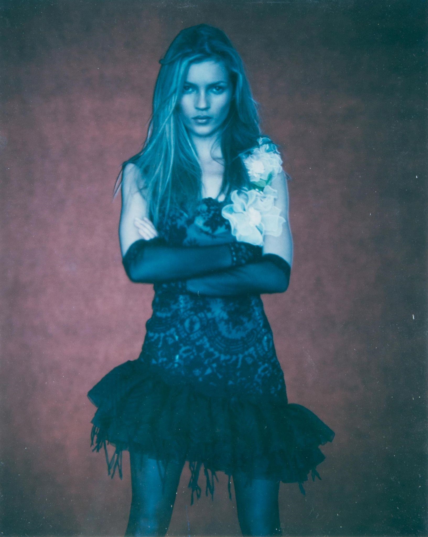 Paolo Roversi | Kate Moss pour Vogue, Paris (1994) | MutualArt