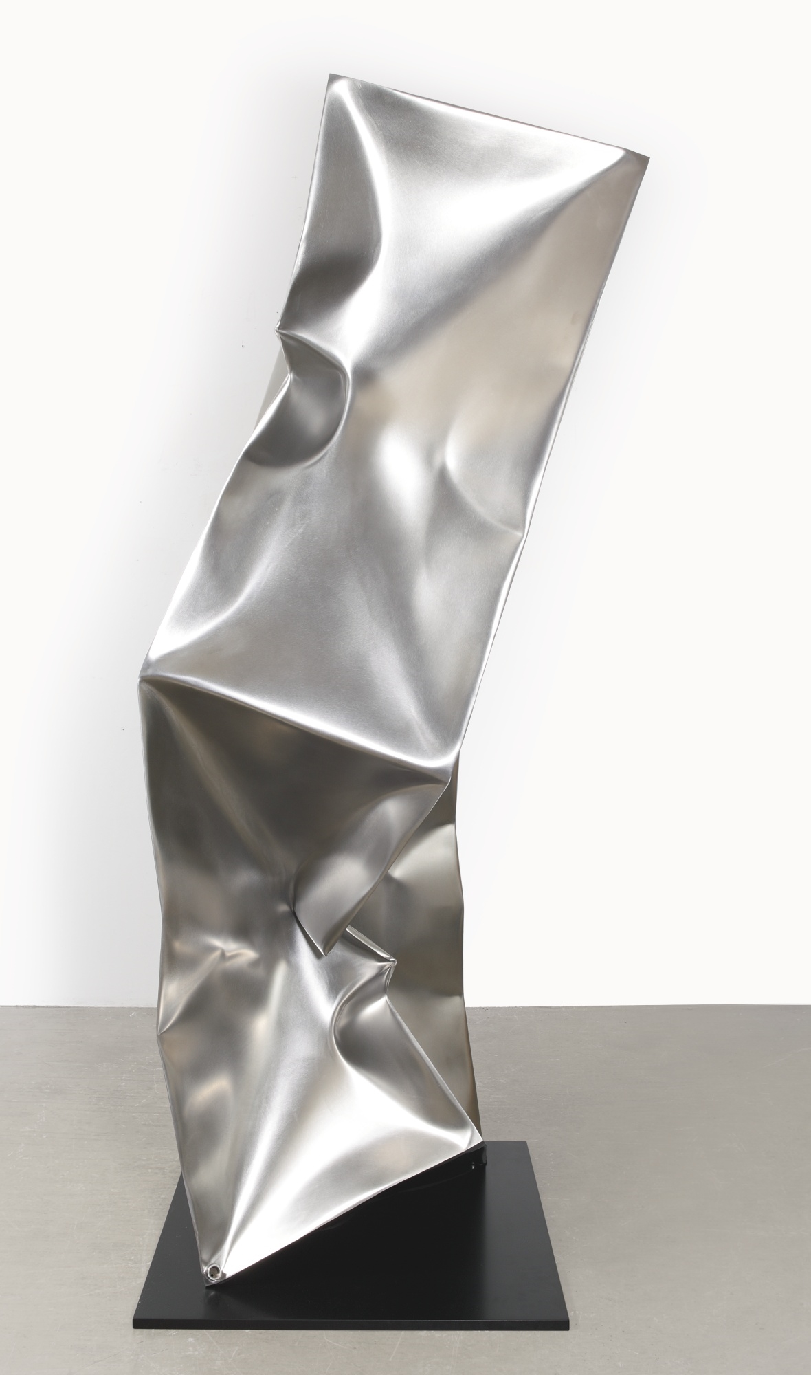 Ewerdt Hilgemann | IMPLODED COLUMN (2008) | MutualArt