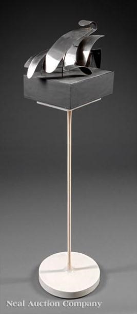 Lin Emery | Untitled | MutualArt