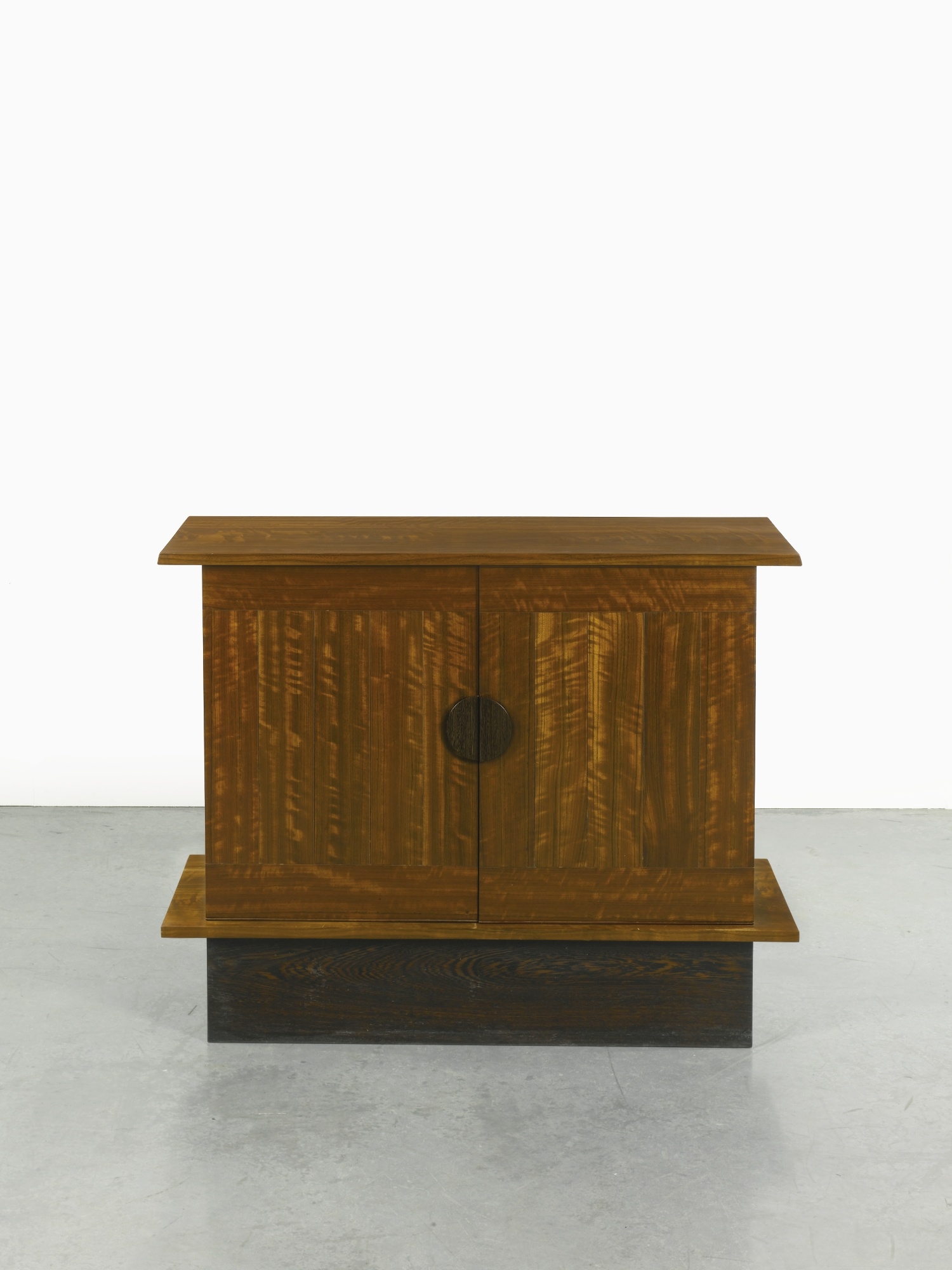 Alan Peters | CABINET (1991) | MutualArt