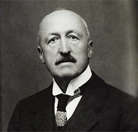 Alfred Baur | Artist Overview | MutualArt