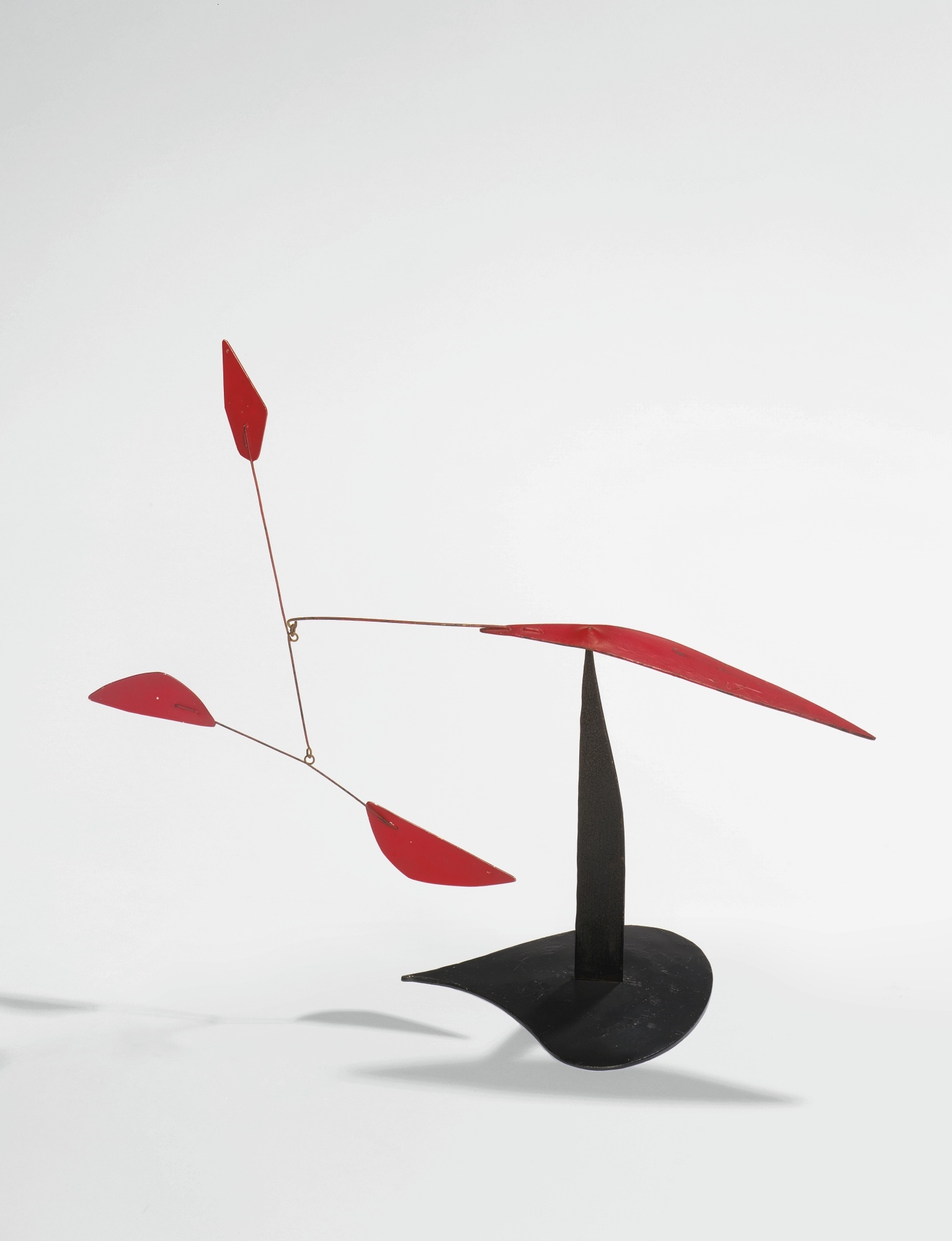 Alexander Calder | MOBILE WITH NINE PETALS (1963) | MutualArt
