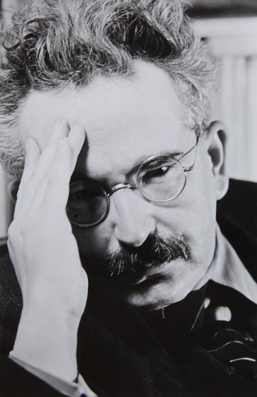 Gisèle Freund | Walter Benjamin (1938) | MutualArt