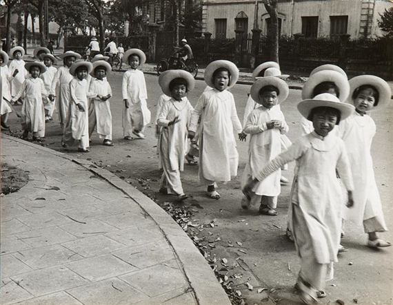 Paul Almasy | Bambini (Circa 1950) | MutualArt