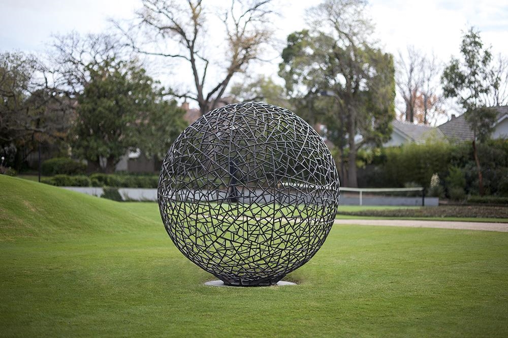 Bronwyn Oliver | Shell (2003) | MutualArt