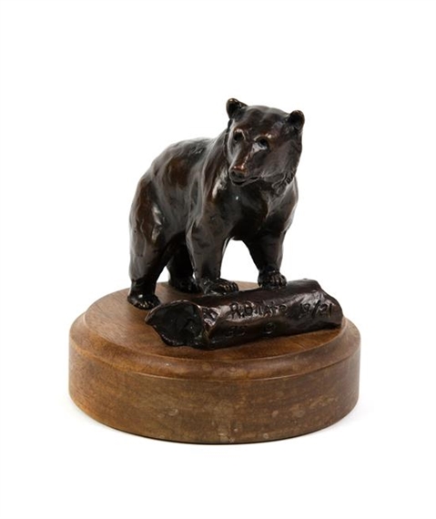 Robert B. Tate | Grizzly Bear (1980) | MutualArt