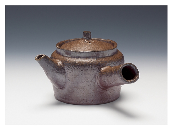 Ryoichi Nakamura | A BIZEN TEAPOT | MutualArt
