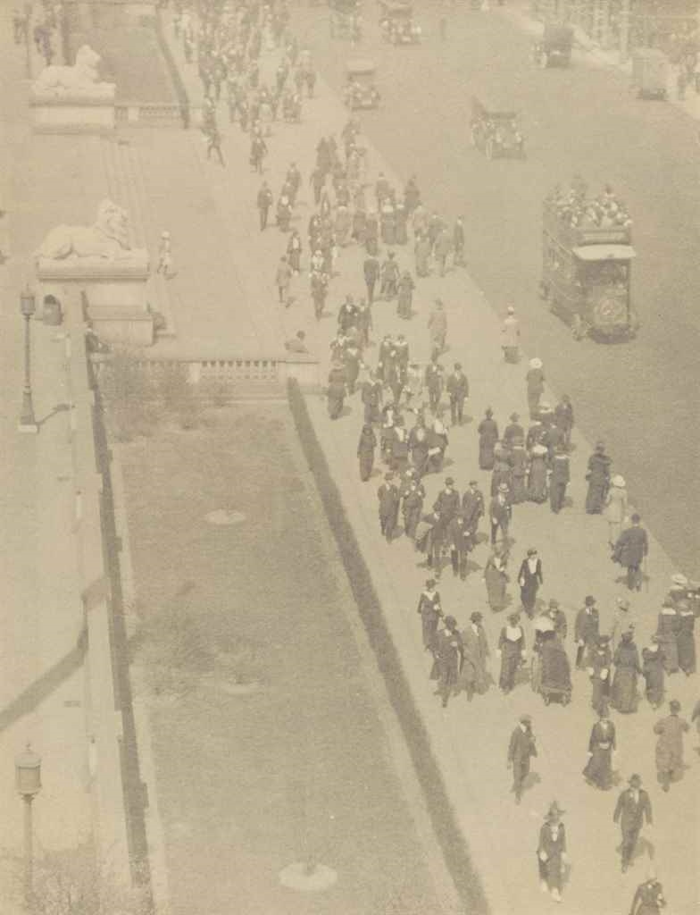 Karl Struss | Portrait of Nijinsky in Afternoon of a Faun (Circa 1912 ...