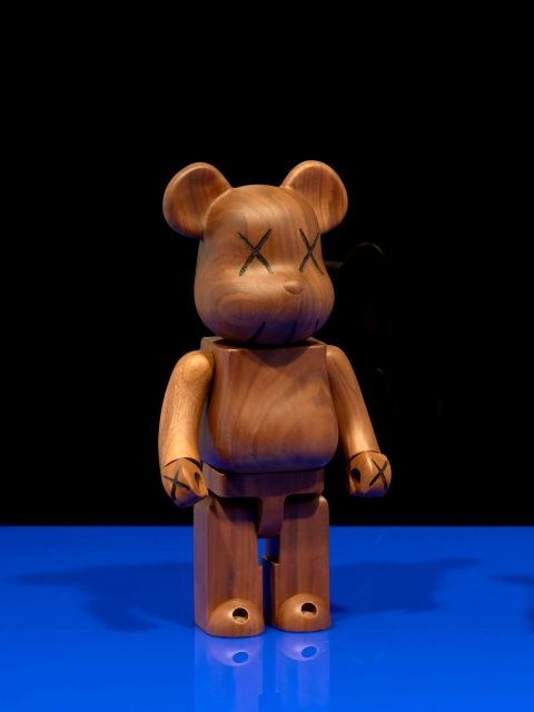 KAWS | KAWS WOOD BWWT 400% BE@RBRICK (2005) | MutualArt