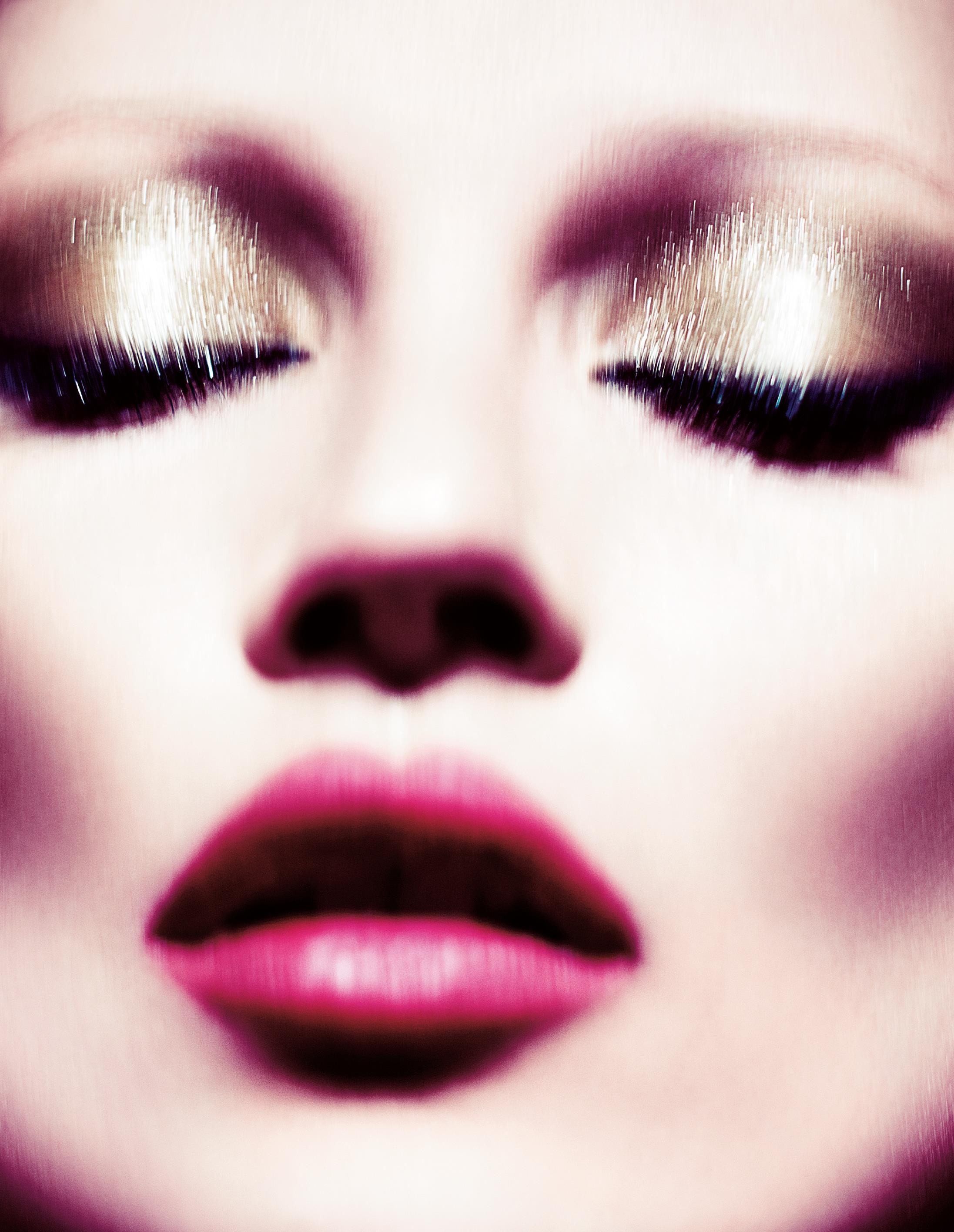 Solve Sundsbo | Oyster Dress (2010) | MutualArt