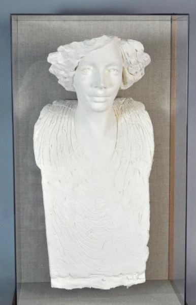 Frank Gallo | BUST SCULPTURE | MutualArt