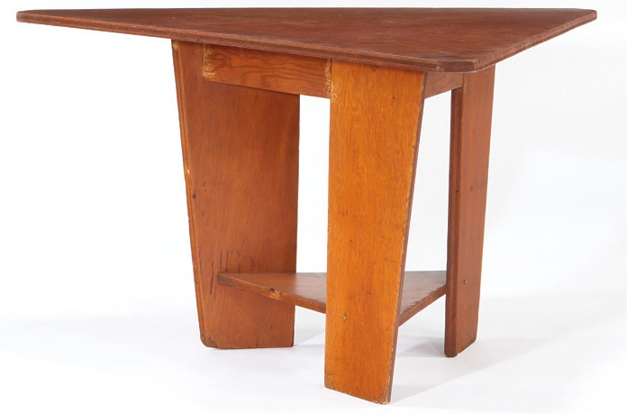 Frank Lloyd Wright | Triangle table (1951) | MutualArt