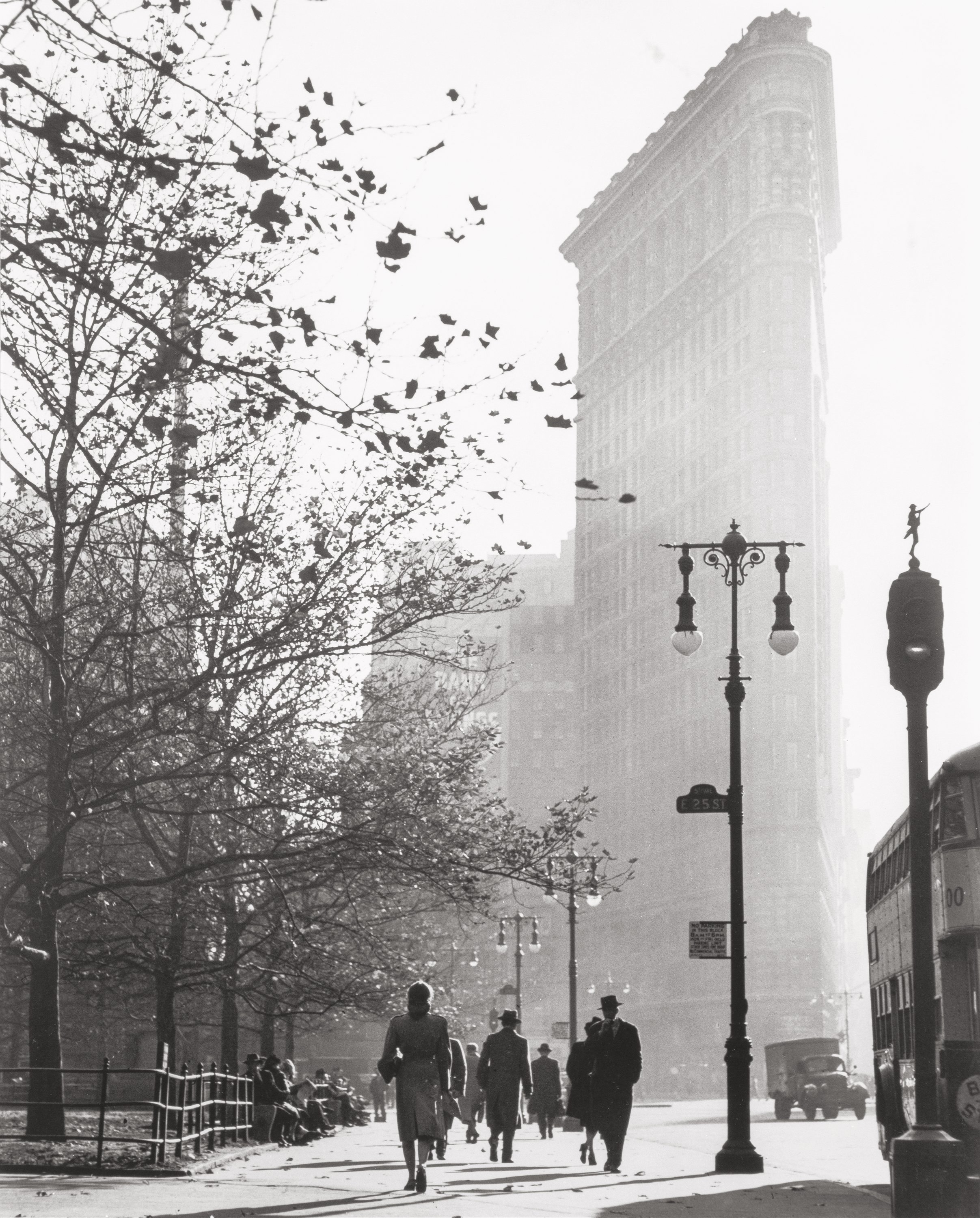 Harold Roth | Flatiron Building | MutualArt