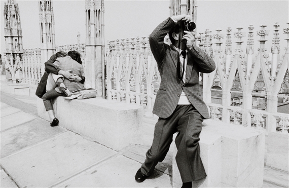 John Vink | Milano 5/88 (1988) | MutualArt