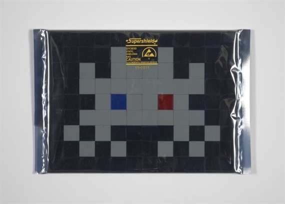 Space Invader | Kit d'invasion IK.14 : 3D Vision (2012) | MutualArt