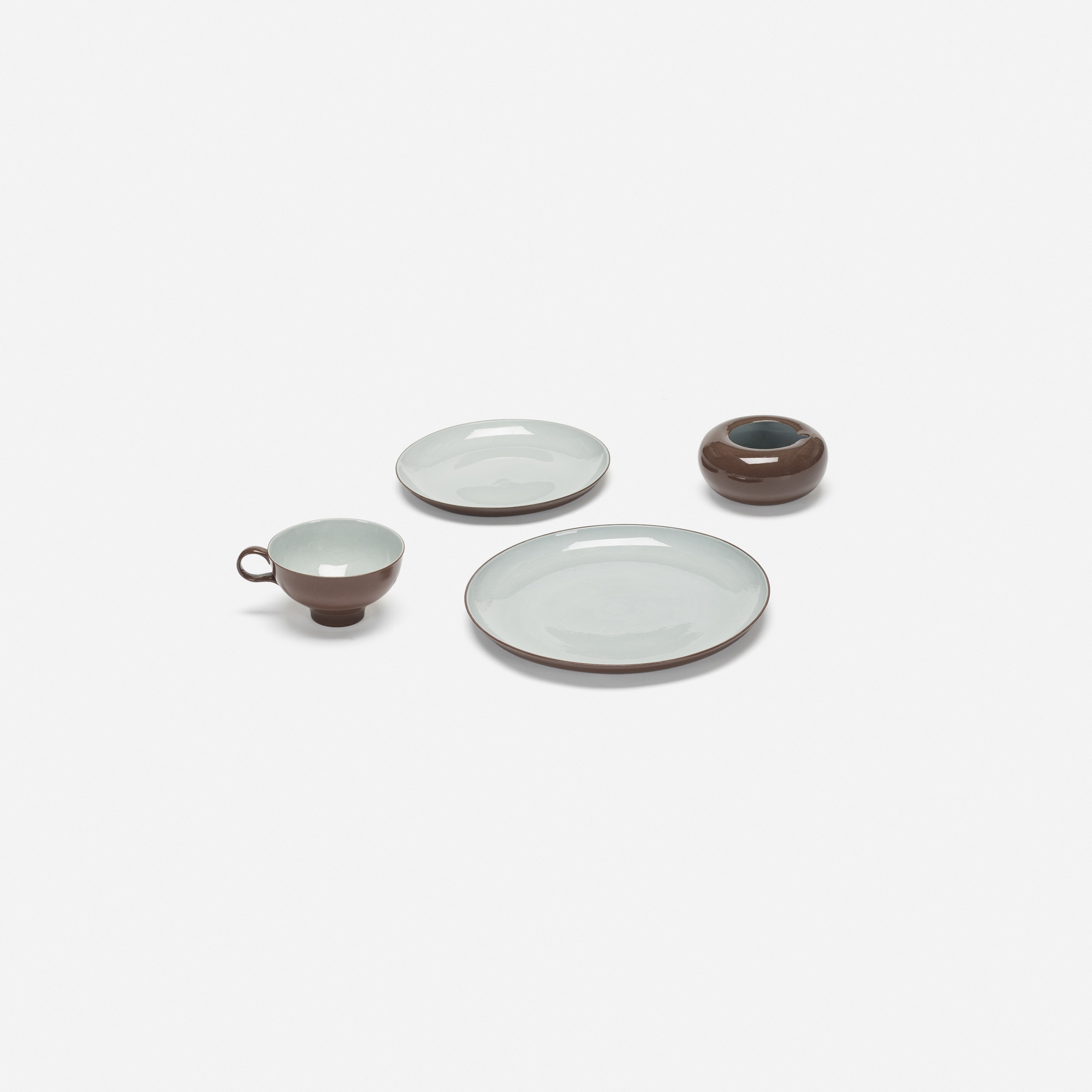 Eva Zeisel | Collection of tableware (1947) | MutualArt