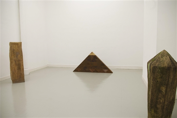 Isabel Garay | 2 Artworks at Auction | MutualArt