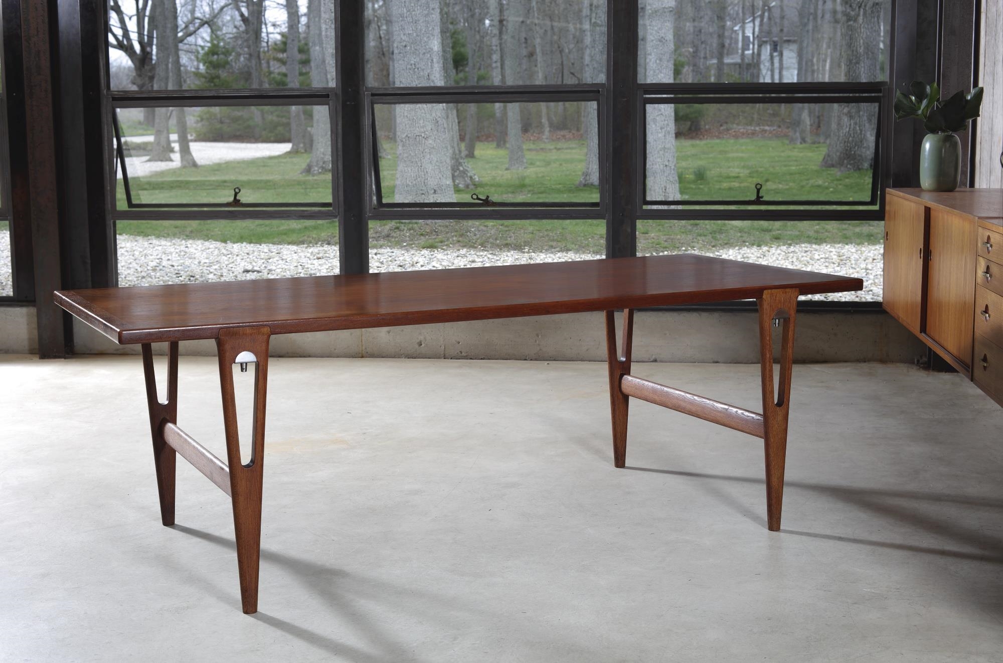 Hans J. Wegner | Work table, model no. JH584 | MutualArt
