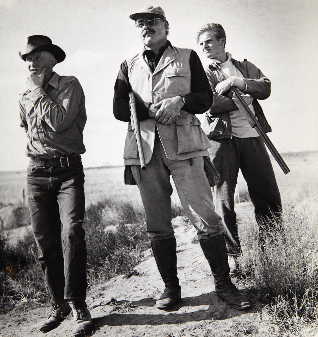 Robert Capa | Ernest Hemingway with his son Jack, Sun Valley, Idaho ...