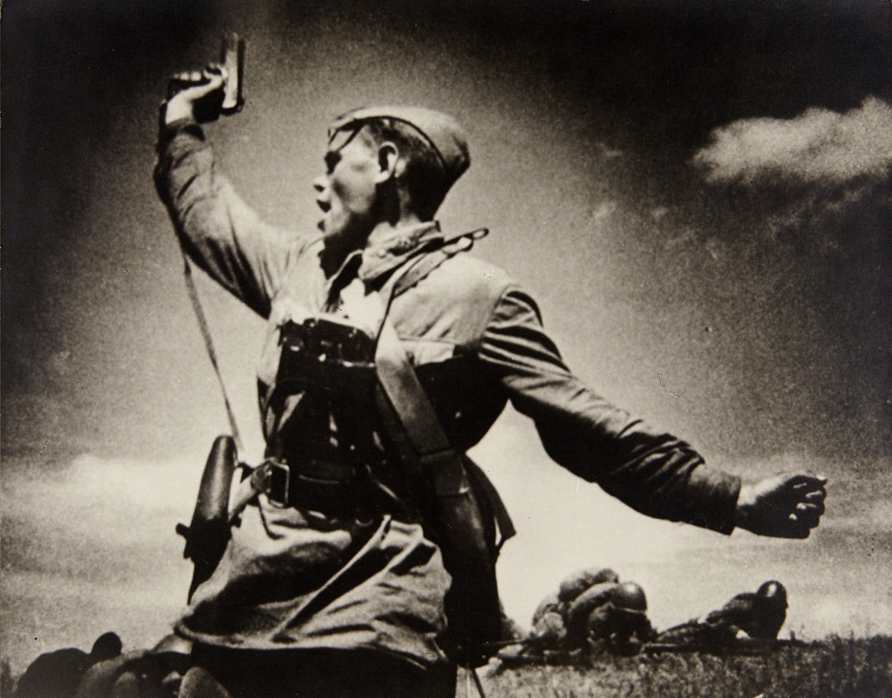 Max Alpert | Combat, 1942 | MutualArt