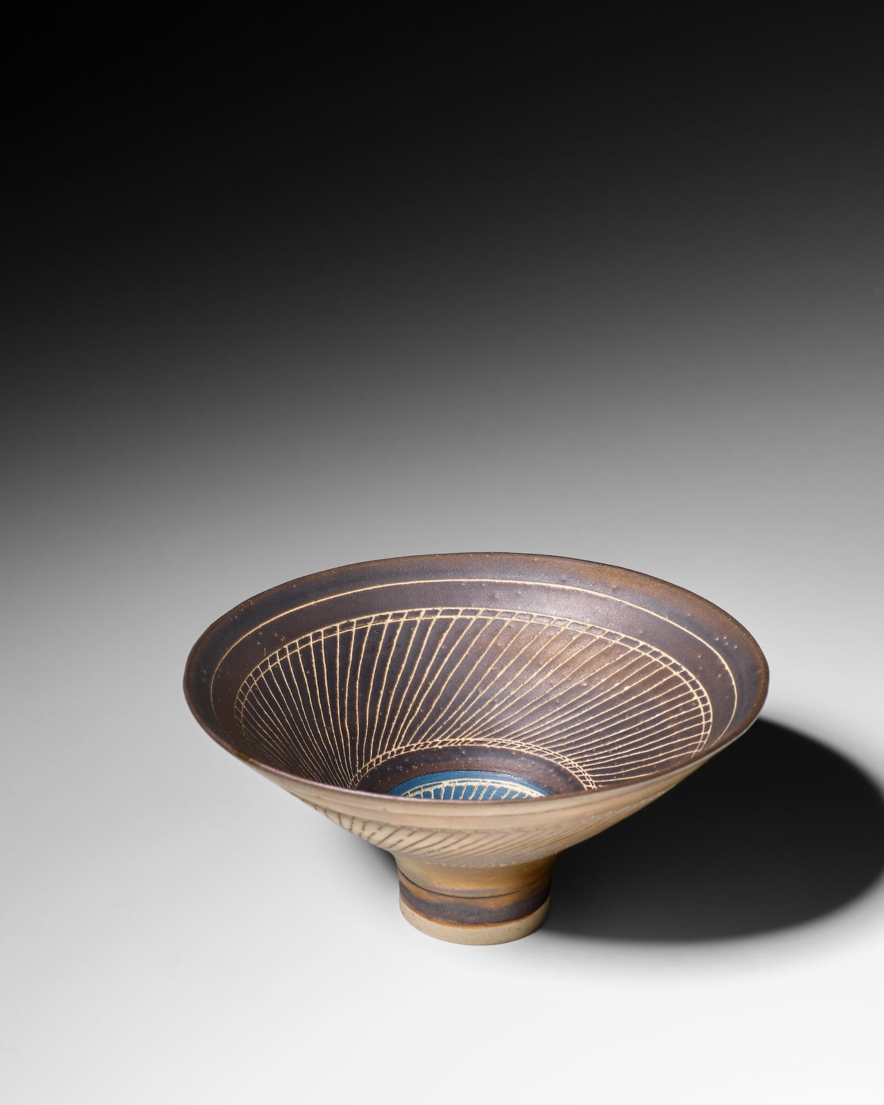 Lucie Rie | Bowl (Circa 1970) | MutualArt