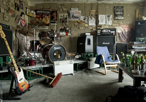 Matt Stokes | 6 Artworks at Auction | MutualArt