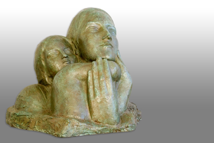 George Minne | 'Moeder en kind' | MutualArt