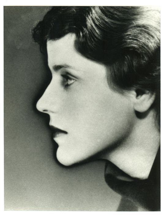 Lee Miller | Dorothy Hill, Solarized Portrait (1933) | MutualArt