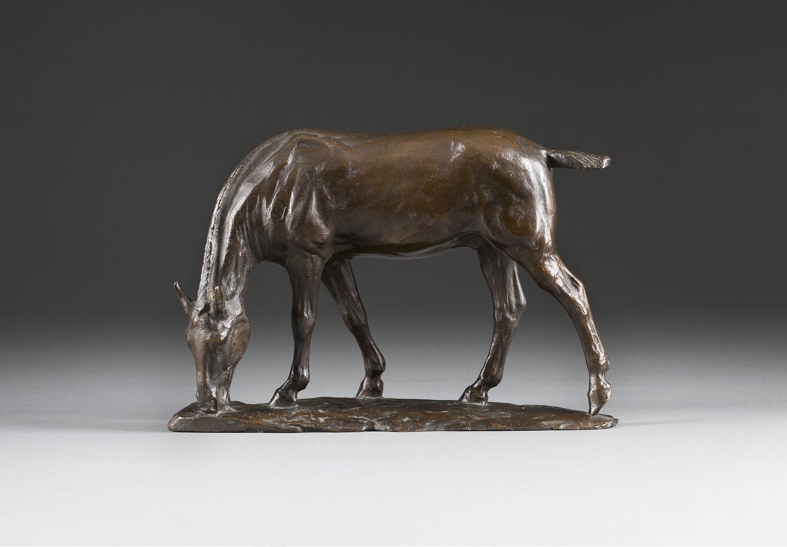 Josef Franz Pallenberg | Grasendes Pferd | MutualArt